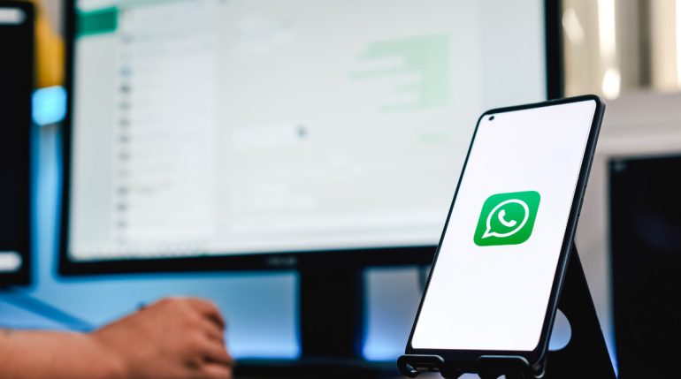 How to Use WhatsApp For Your Business: Your Ultimate Guide